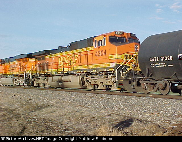 BNSF 4304